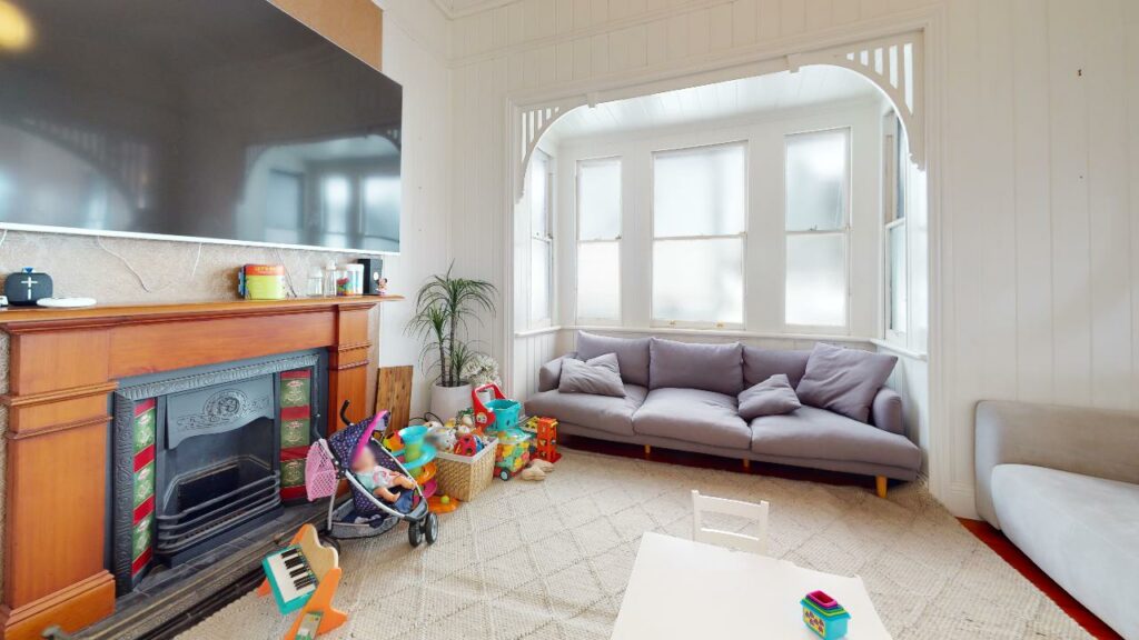 Athena Manor - Mackay & Sons