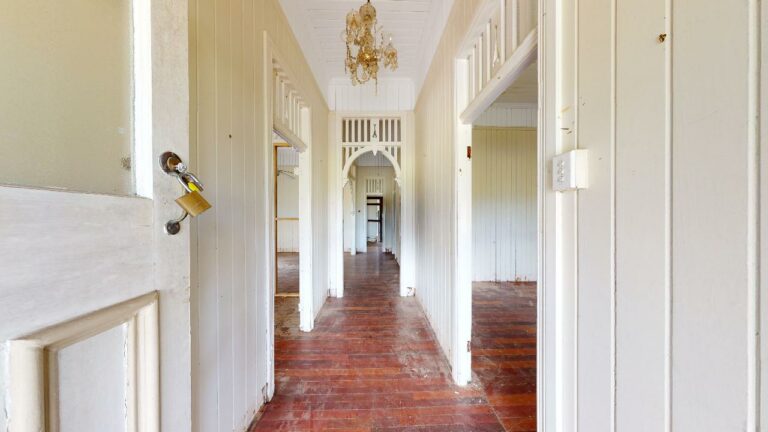 Westview Manor - Mackay & Sons