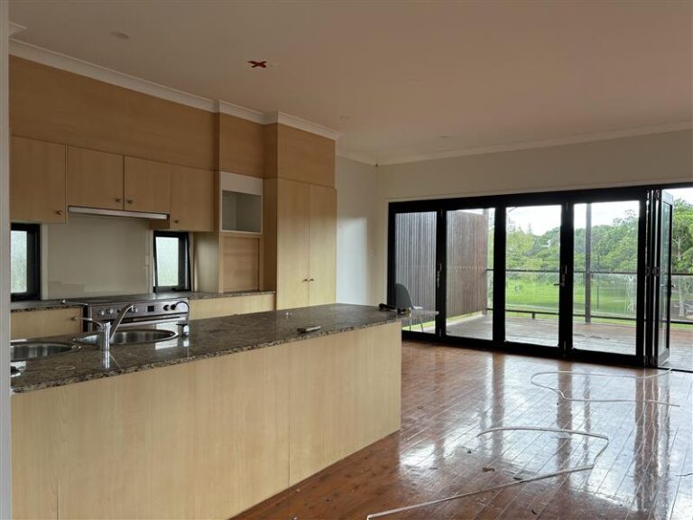 Tallan Views - Mackay & Sons